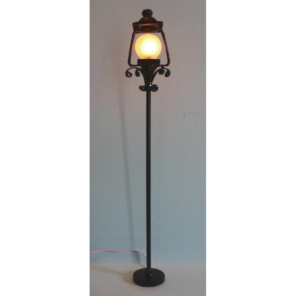Round Globe style Lamp Post – Creative Reproductions 2 Scale-Dollhouse ...